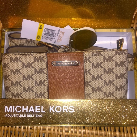 Michael Kors | Bags | Michael Kors Boxed Belt Bag | Poshmark